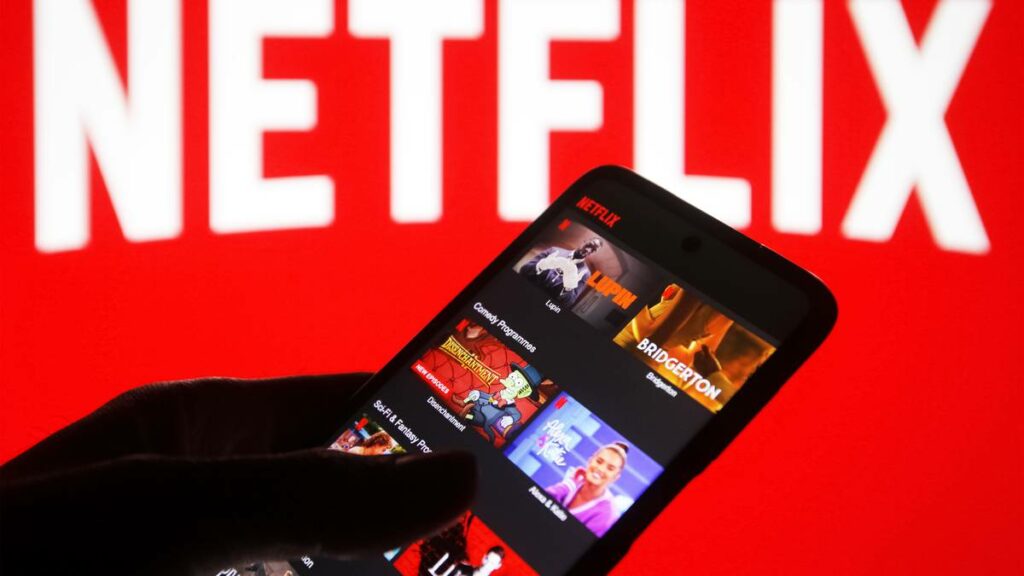 Netflix inauguró tienda en línea para vender productos de sus series y ...